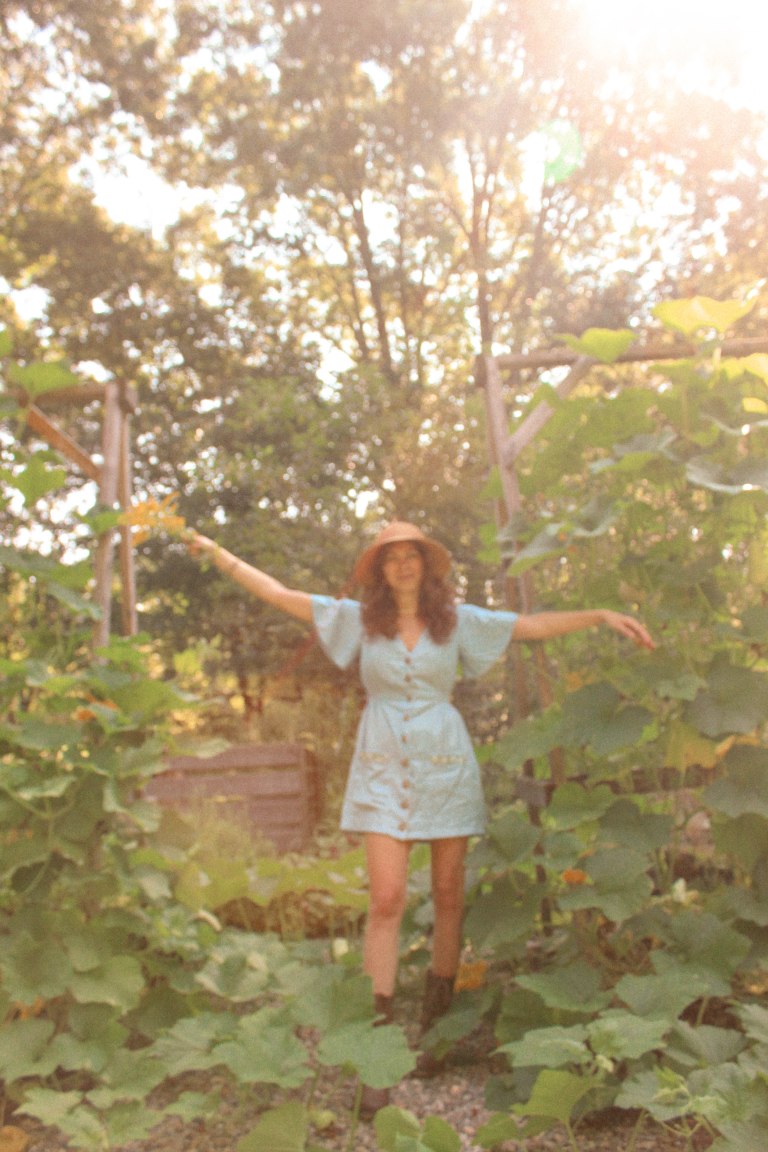 little blue dress | art by jordan rae